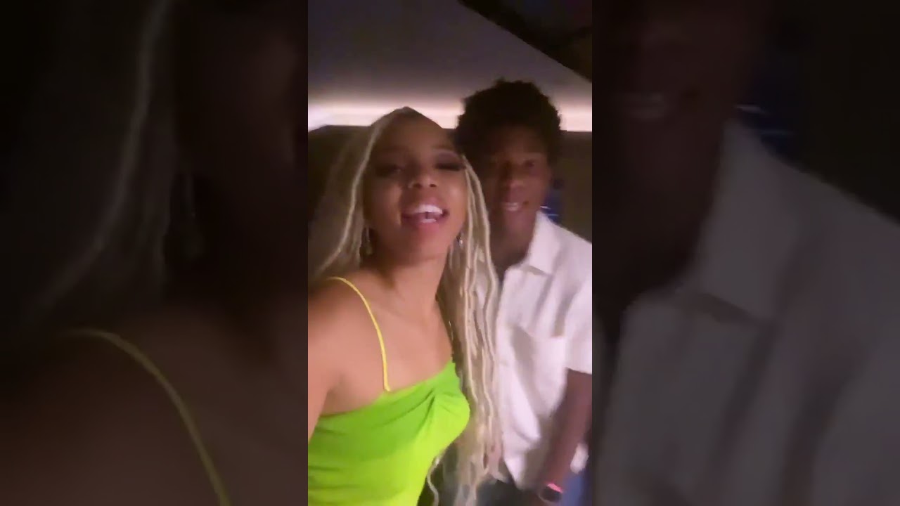 Chloe, Halle, and Branson singing “Up” by Cardi B pt.1