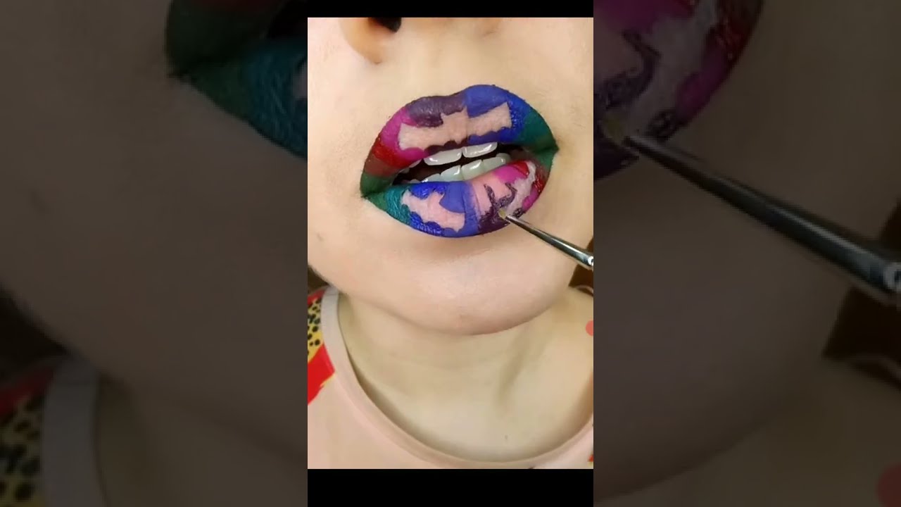 Bats dark rainbow lip art tutorial!