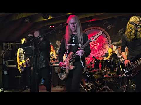 It Comes Jerry Cantrell Pappy and Hariets October 17 2024