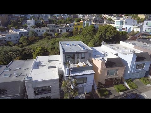 Revamping the San Francisco Vernacular, Modern Design and Technology Serves A Busy Family