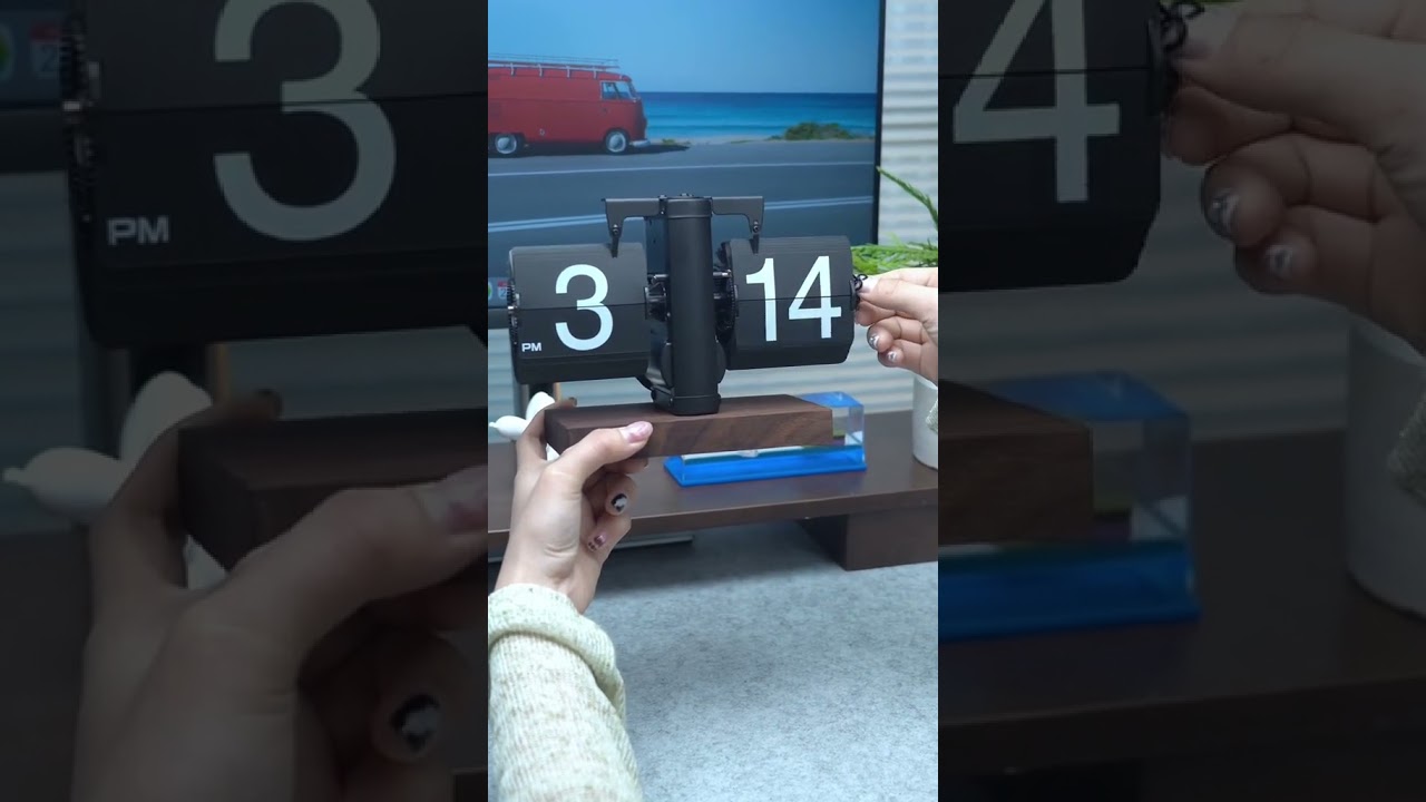 Time flips in style – Elevate your desk with our Desktop Flip Clock.