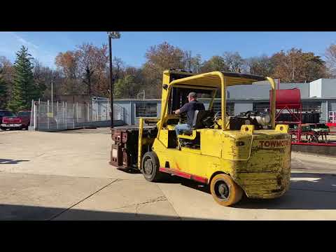 Towmotor Forklift Truck, Model 950SG25030, S/N 950S650007, LPG, 25,000 ...