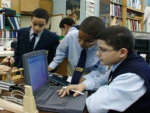 STEM Projects Encourage Middle School Students to Excel
