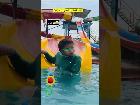 chota bhai in swimming pool πββοΈ π₯| indian family #shorts #indian #relatable #swimming