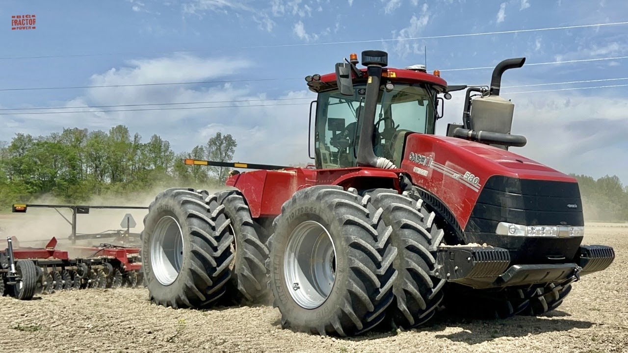 CASE IH 580 STEIGER Tractor Disking