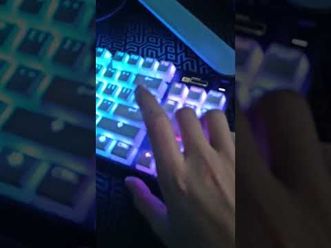 Steelseries apex pro TKL (2023) : The Coolest Keyboard Ever!