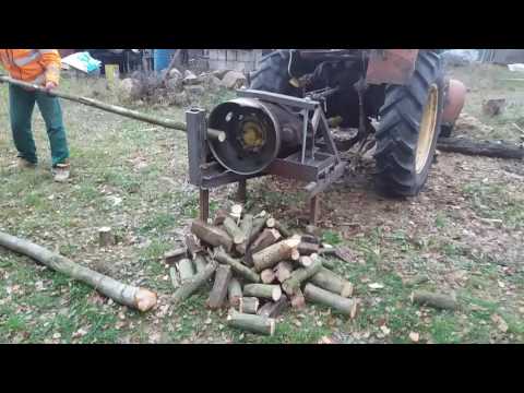 This Simple Polish Wood-Cutting Machine Is A Joy To Watch
