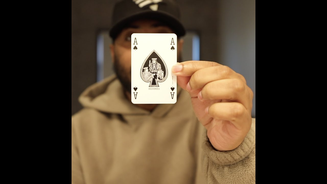 Unboxing & Review of the Hermes Couvertures Nouvelles Bridge Playing Poker Cards.