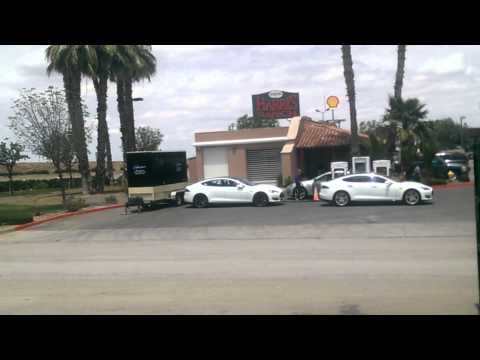 Video: Tesla electric cars charged via DIESEL generator at Tesla ...