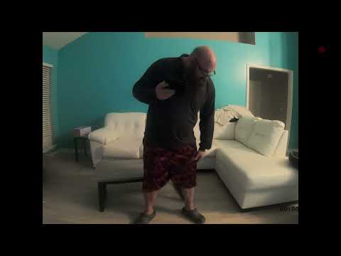 JIGGGGLY THIGHS! #BionicGym Day 1 #unboxing #fitness #review #beard