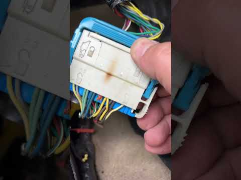 2005 Chevy Suburban no rear blower motor Fixed! #nonamenationals #chevy #hvac