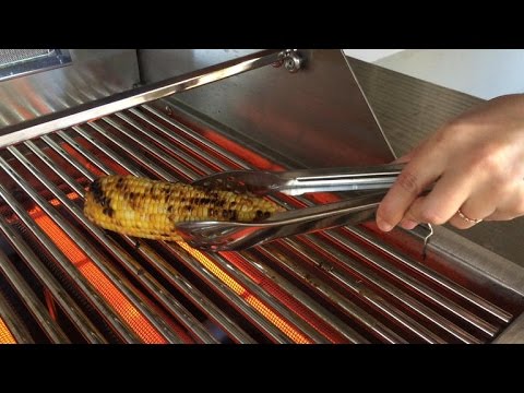 The talking grill makes cooking outside way smarter