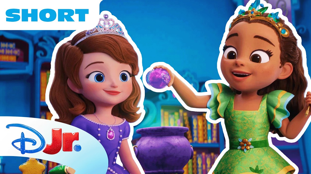 Meet Princess Camila, a Future Sorceress Queen! 👑💚 | Sofia the First: Magical Friends | @disneyjr