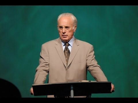 John Mac Arthur sobre por qué los Católicos no son Cristianos | La ...