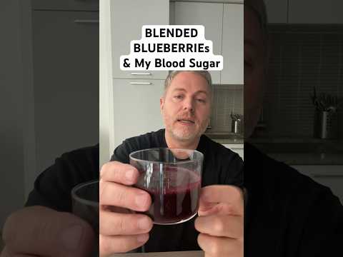 Blended blueberries versus whole blueberries and my blood sugar # glucose #bloodsugar #blueberries