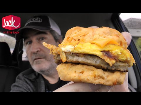 Jack In The Box Sausage Cheddar Biscuit Breakfast Sandwich REVIEW 🧀🍔