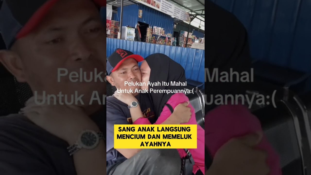 touching moment when a daughter cries when she meets her father ‼️‼️#crying #father #daughter #to...