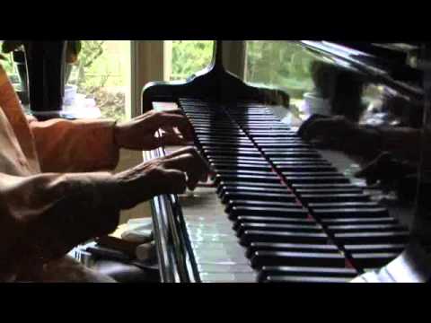 Piano Technique: Wrist flexibility and relaxed arms – Arioso7's Blog ...