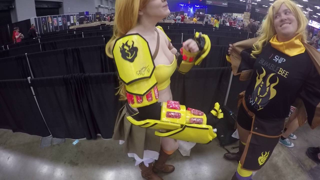 Yang and Yang [RTX 2016 Cosplay Interviews]