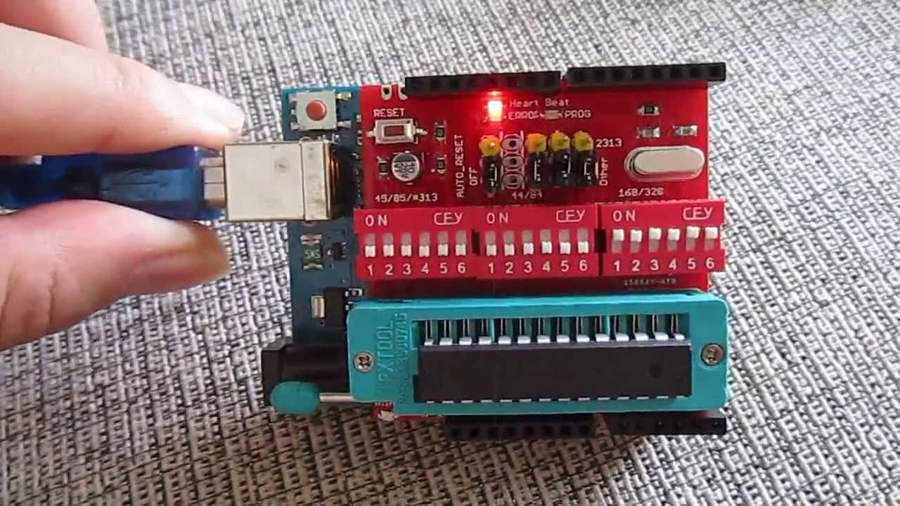 Electrodragon AVR Programmer Shield - Programming Demo