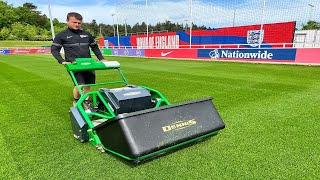 Professional Lawn mowers and sports grounds maintenance equipment from ...