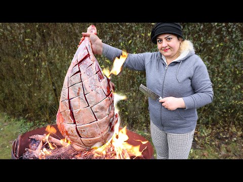 Eat Lamb Thigh Sandwich in Orange on Fire?