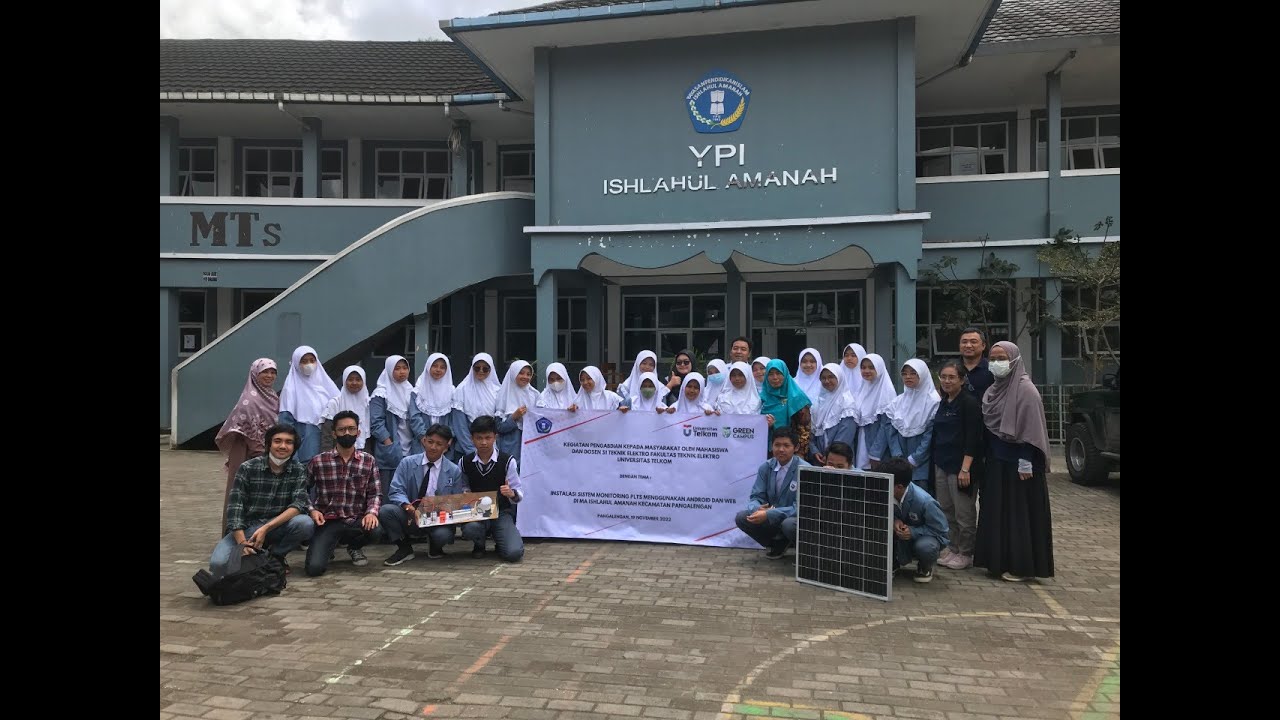 INSTALASI SISTEM MONITORING PLTS BERBASIS WEBSITE DAN ANDROID DI MA ISHLAHUL AMANAH