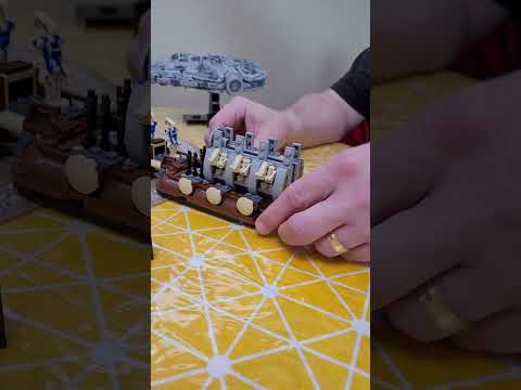 LEGO BATTLE DROID TROOP CARRIER