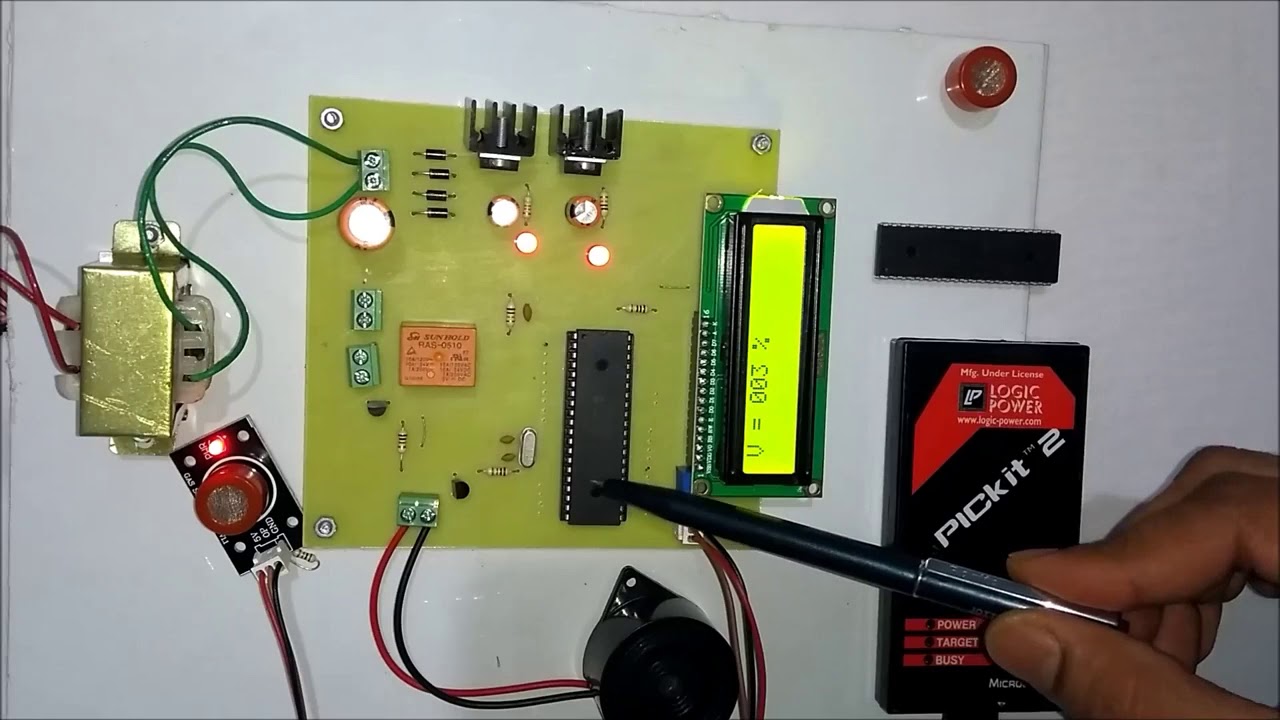 Alcohol Detector Mini Project using PIC18F Microcontroller