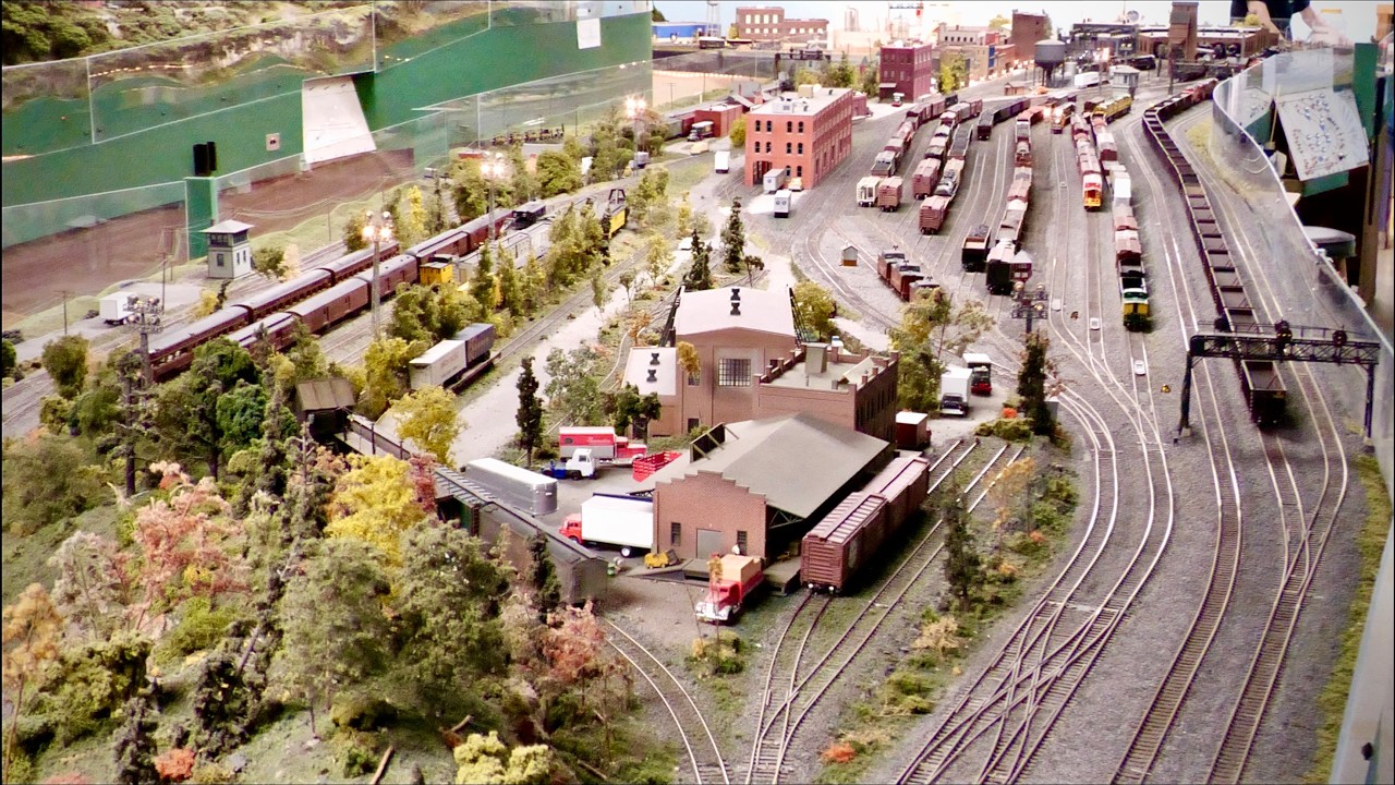 Beautiful Large Model Railroad Layout in HO Scale Clinton Central Model Railroad Club