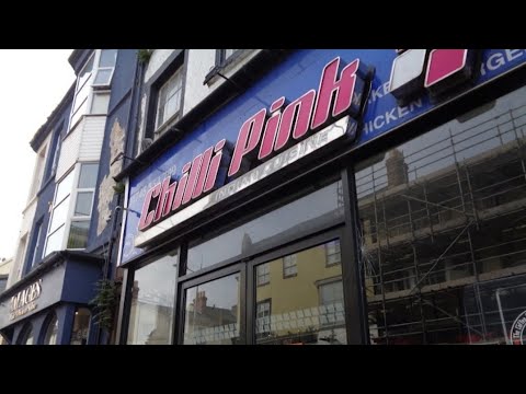 wales takeaway review. chilli pink express rhyl any good ?#food #foodreviews #rhyl