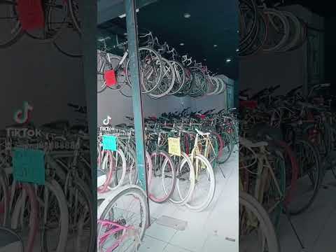 Super Sale sila ngaun MTB steel 1,500 only meron kanang bike.🚲🌅🚲