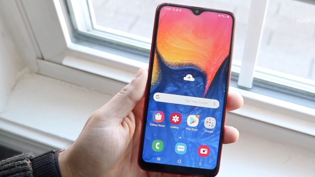 Samsung Galaxy A10 In 2025! (Still Worth it?) (Review)
