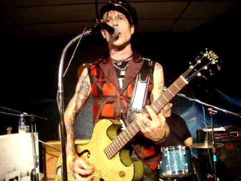 Off topic: Nick Curran (1977-2012) | J. S. de Montfort escribe