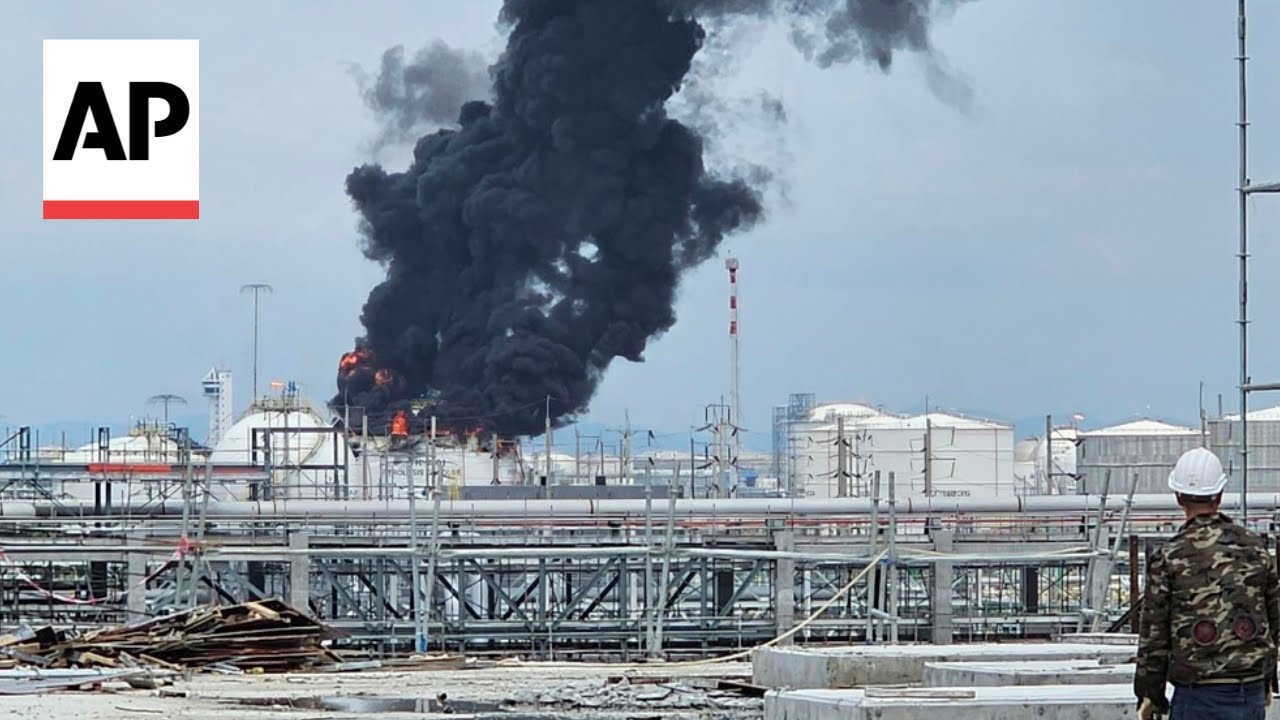 Huge fire at a chemical storage tank in Thailand kills one and injures ...