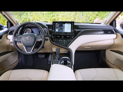 Toyota CAMRY 2022