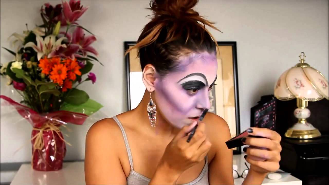 Disney Villains: Ursula Halloween Makeup Tutorial