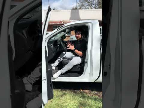 Nissan Np 300 2020 - Tu Garage M&W