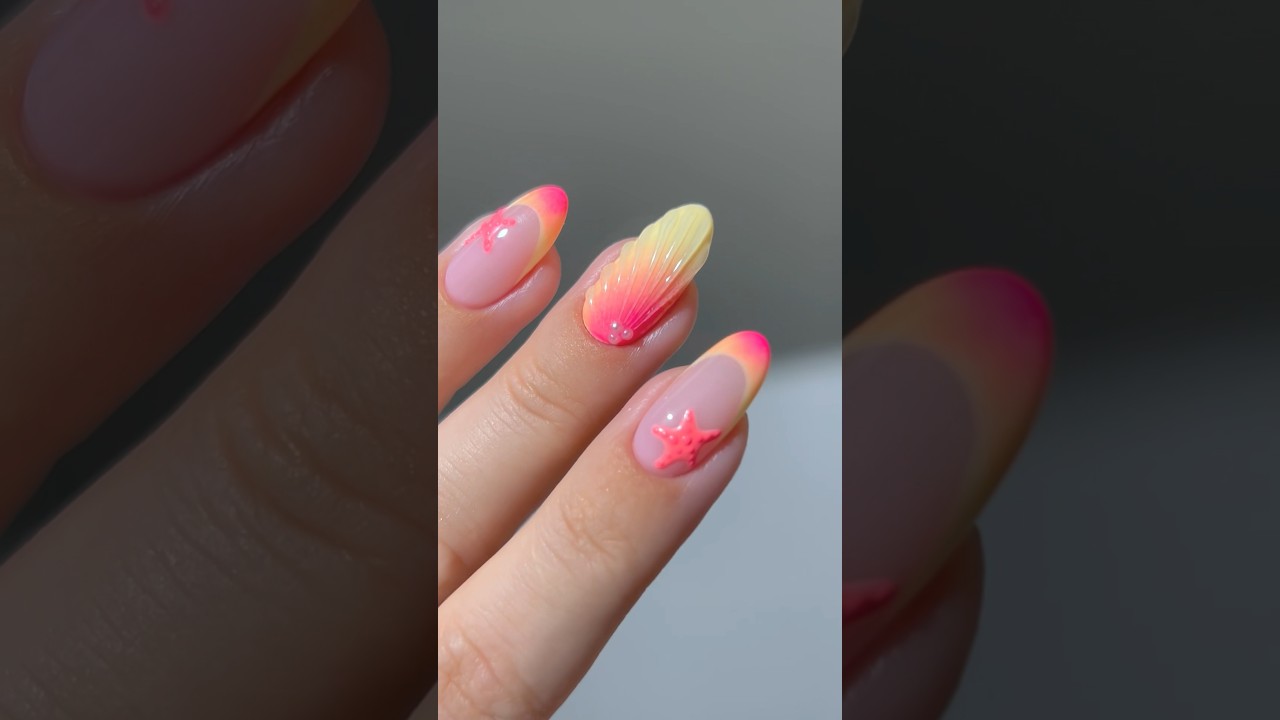 🌤️💕🫧 sweet like pink lemonade on the beach 🏖️ #nails #nailart #summernails #naildesign