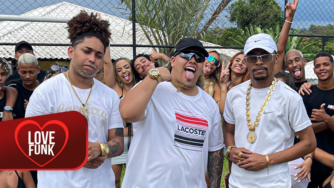 Lyrics & Translations of Ela Passou Olhou Gostou Sorriu by Mc Aleff ...