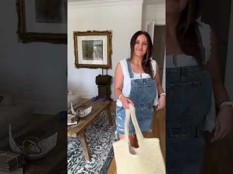 Trying out this #viral fashion #trend just pull your overall straps under ur top, out the front