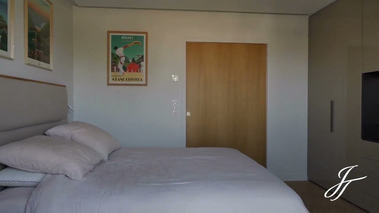 Apartment For Sale - John Taylor Bordeaux