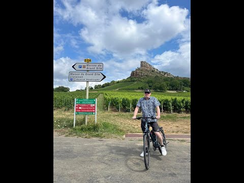 Kiwis Cycling in Burgundy 2023