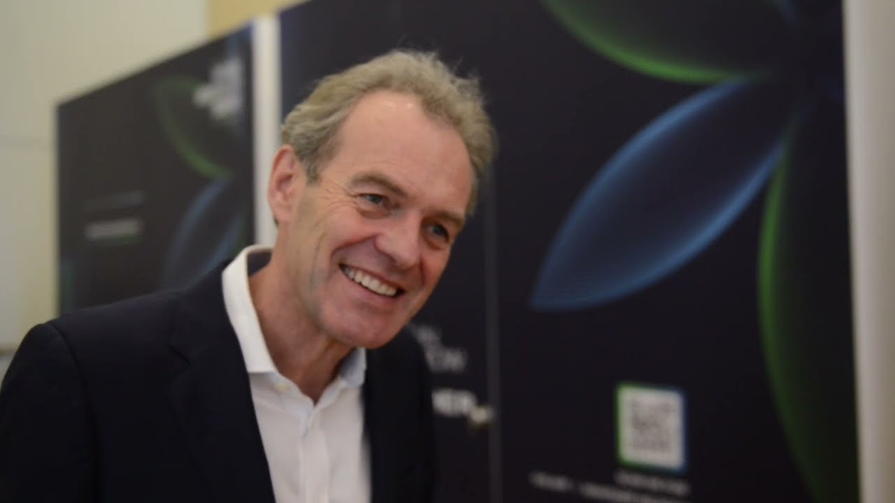 FHS 2024: Jonathan Worsley, Chairman & Founder, The Bench | Videos ...