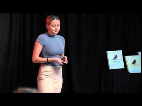 Conformity: are we afraid to stand out? | Mina Whorms | TEDxUCCI