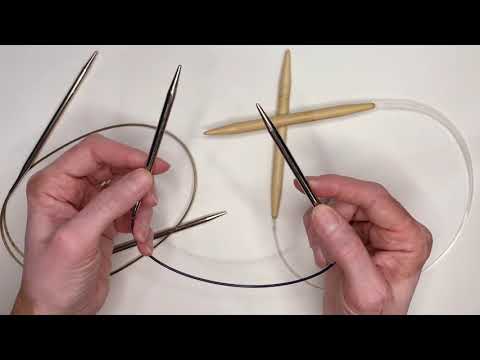 Choosing Your Knitting Needle: Circular vs. Straight