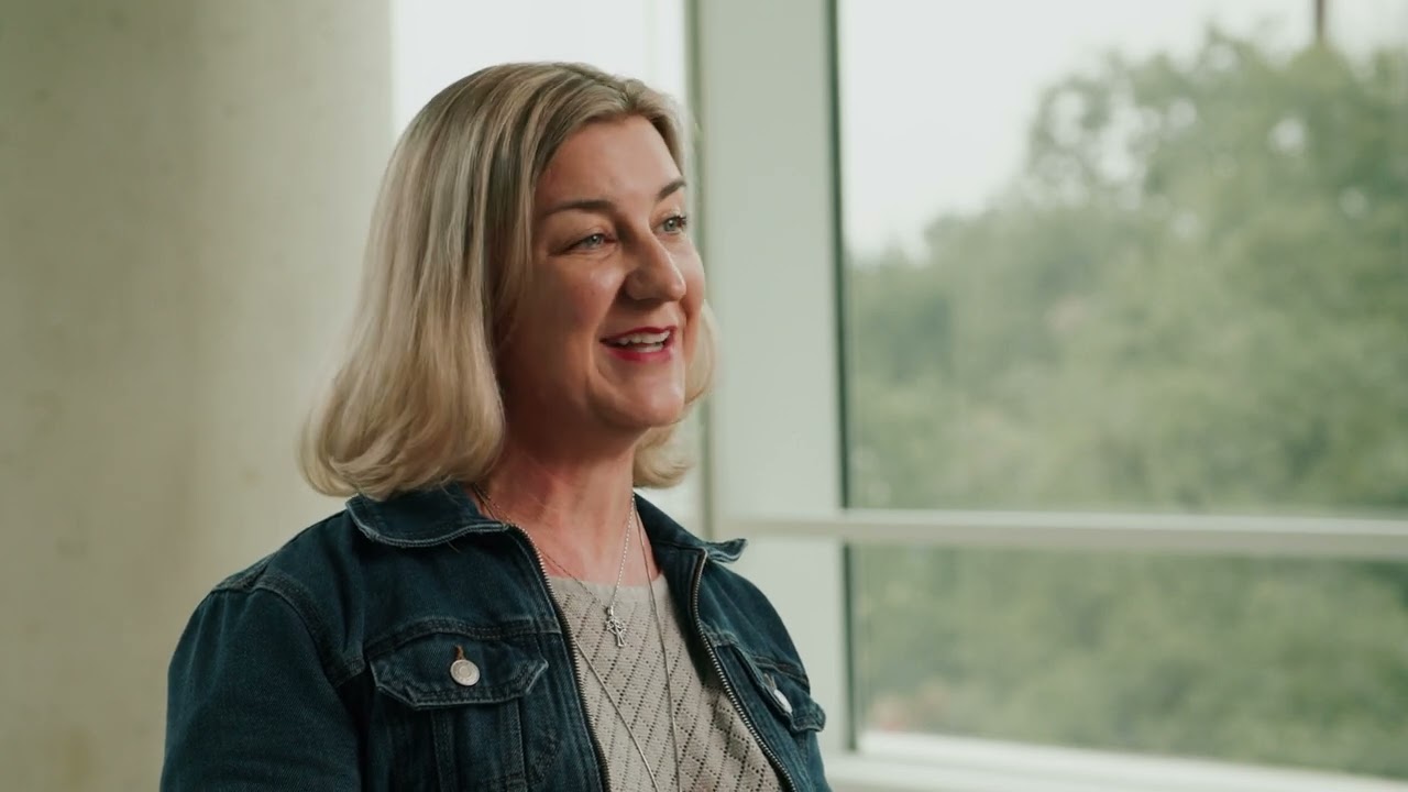 How Dr. Laura Kabiri Uses Digital Learning to Enhance Student Engagement