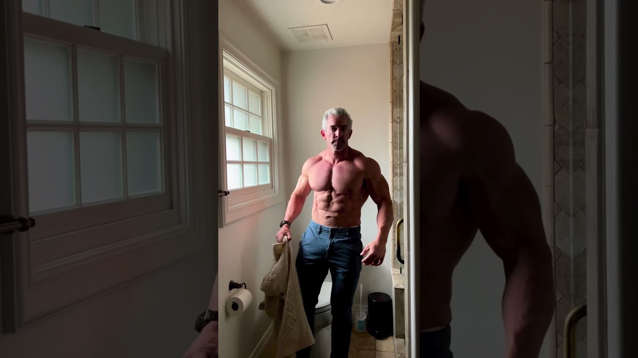 Silver Bodybuilder Muscle Flexing #3