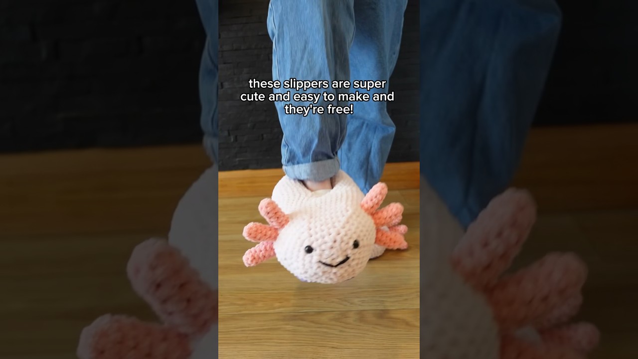 The Chunky Axolotl Slippers by Ribblr Free Patterns 💜 #crochet #amigurumi