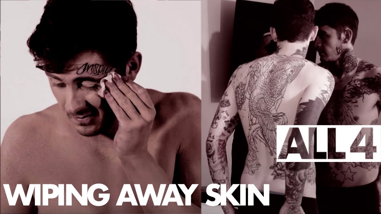 Man Wipes Away Make Up To Reveal Full Body Of Tattoos | The Male Body Handbook | All 4